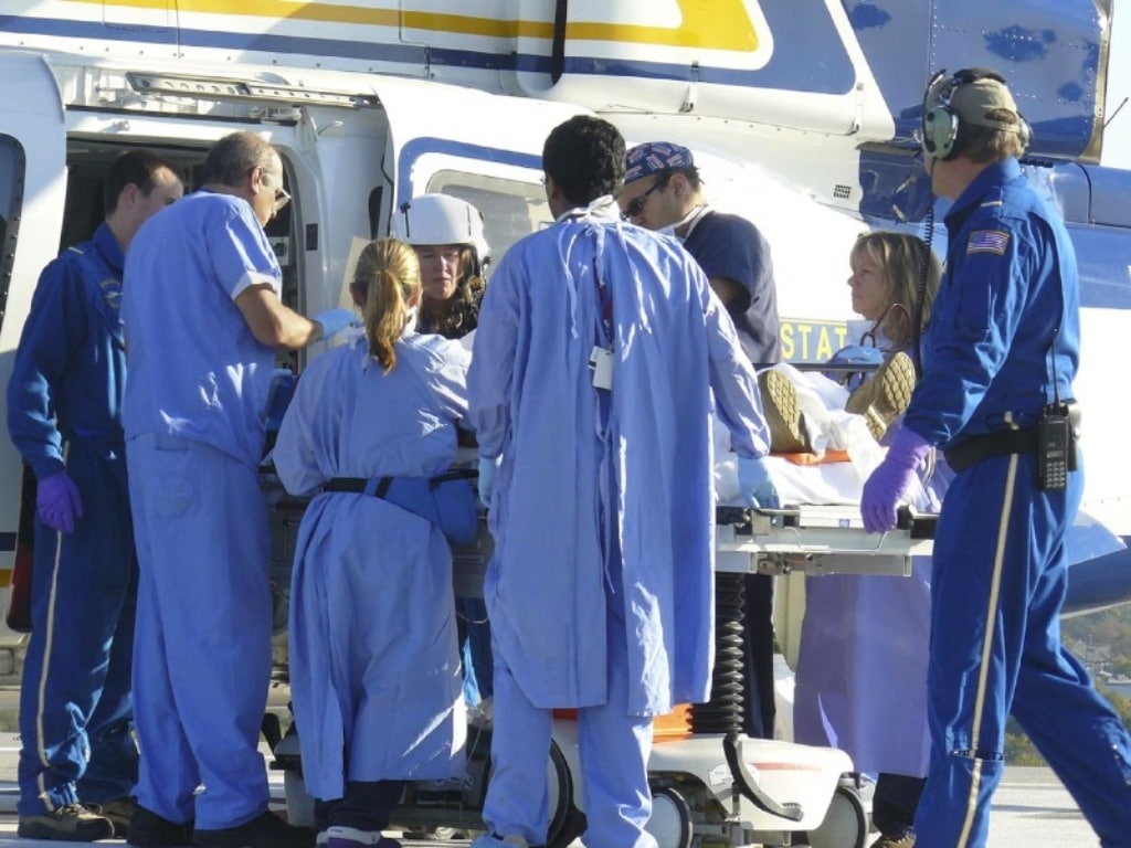 Trauma In Front Of CrewandcopterCU20627DMMed 11f7 | The Cooper Foundation